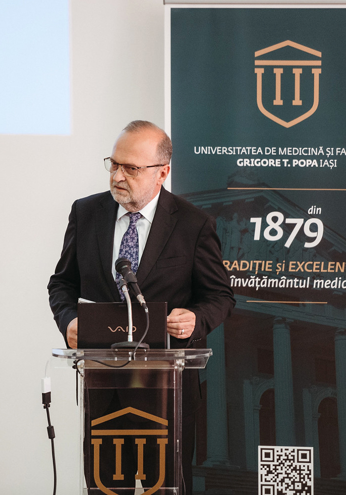 Cunoscutul neurochirurg Alexandru-Vladimir Ciurea a conferențiat la UMF Iași | News UMF Iasi
